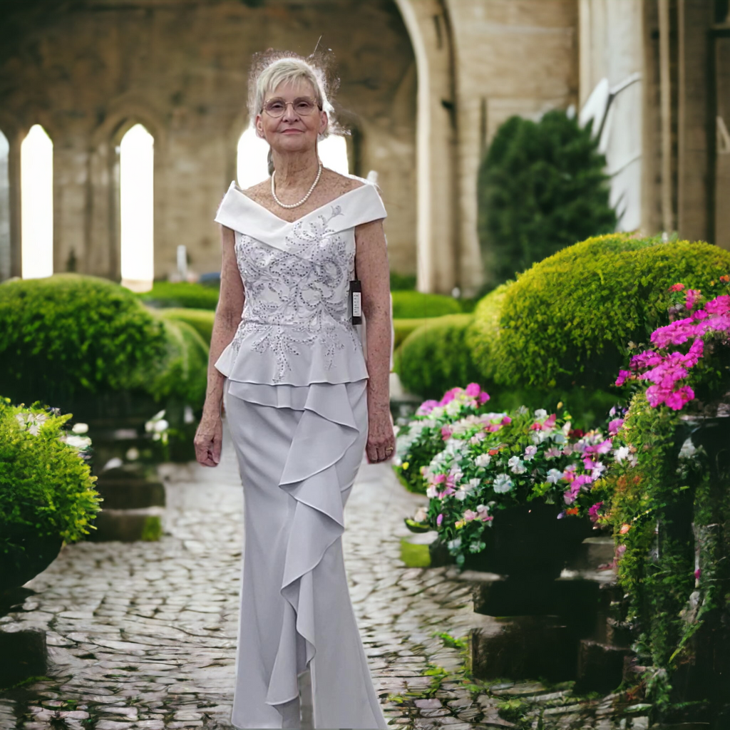 Silver & Ivory Lace Crepe Gown – Elegant Mother of the Bride or Groom ...